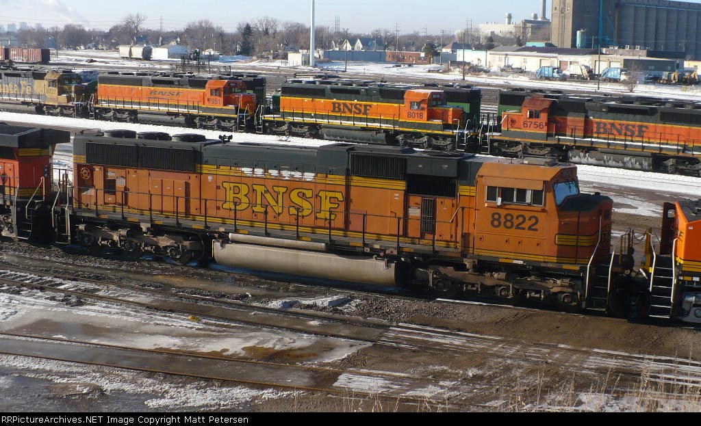 BNSF 8822